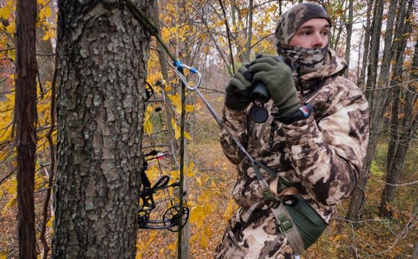 Climbing Sticks & Saddle Hunting: An Essential Skill
